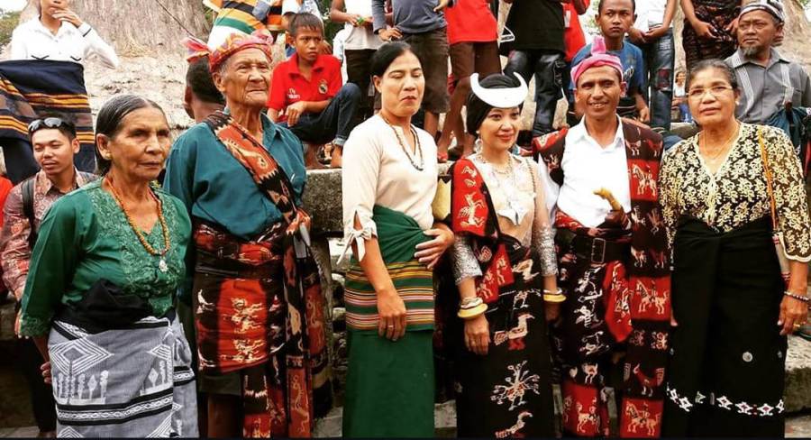 5 Tradisi Unik Pernikahan di Indonesia yang Masih Dilestarikan Hingga Kini