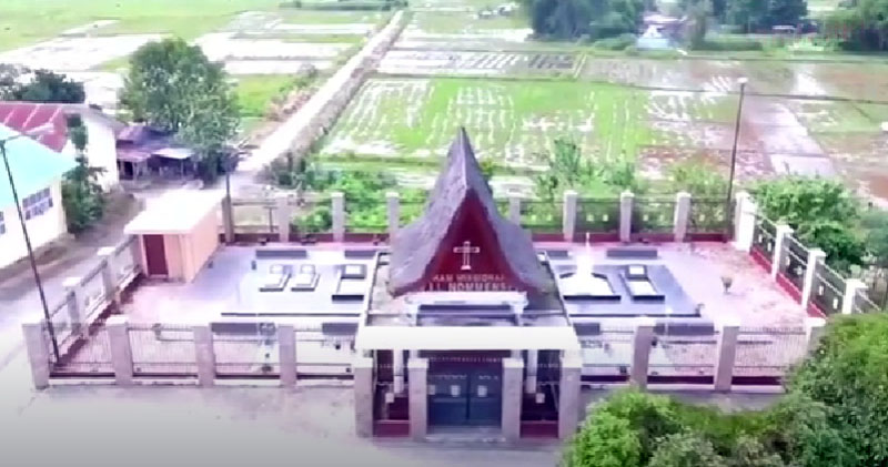 Menjadi Ikon Wisata Religi di Danau Toba! Berikut 3 Fakta Makam ...