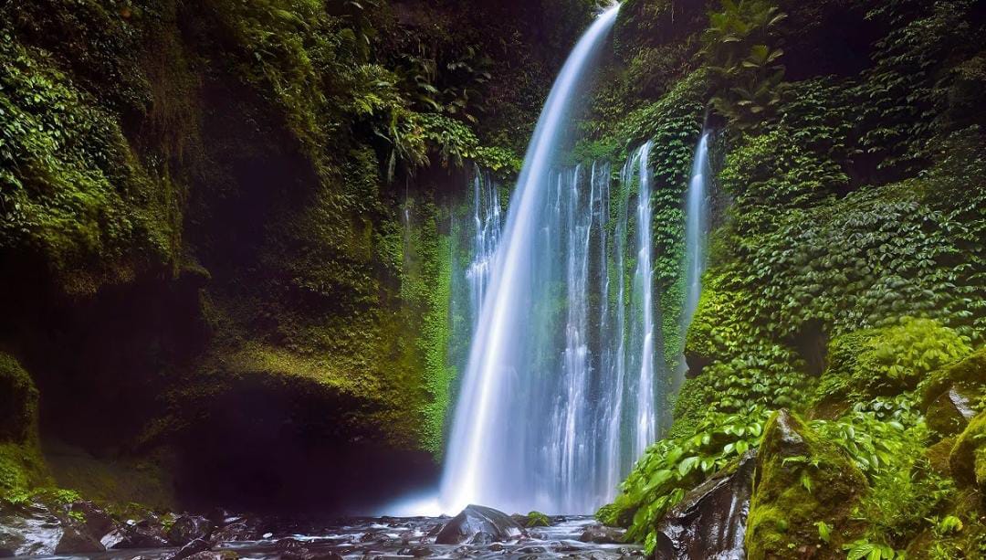 5 Fakta Unik yang Harus Kamu Tahu Kalau Mau Berkunjung ke Air Terjun ...